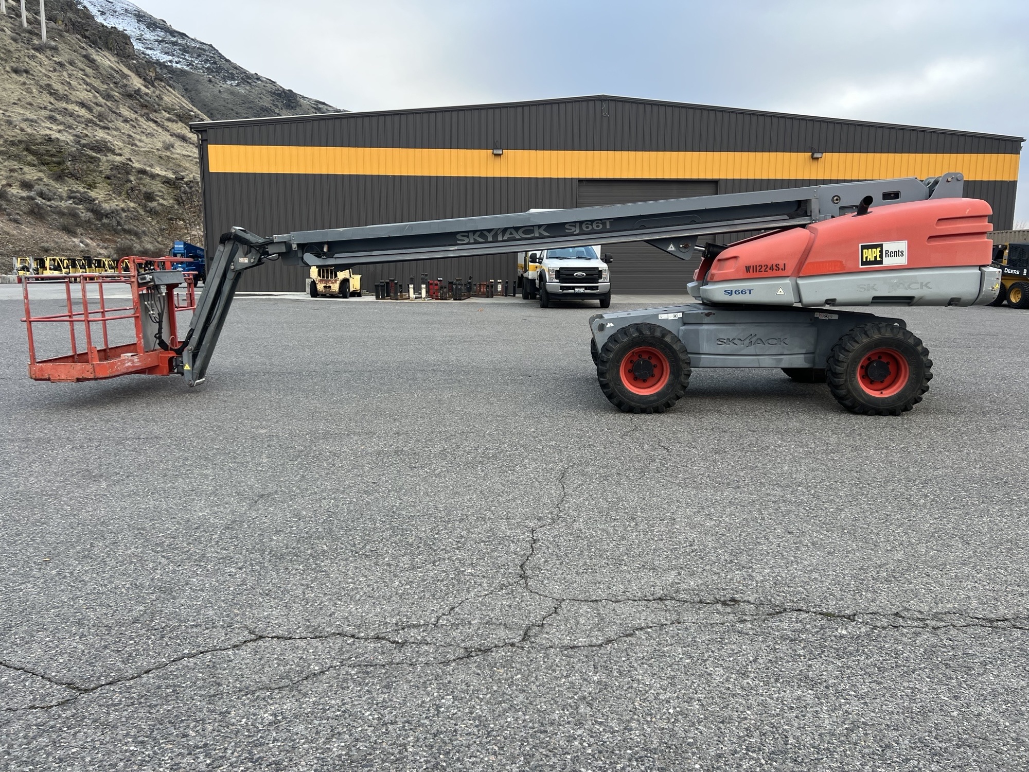 2011 SKYJACK SJ66T | Papé Material Handling